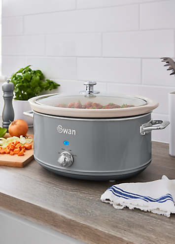 Swan SF17031GRN 6.5L Retro Slow Cooker - Grey | Grattan