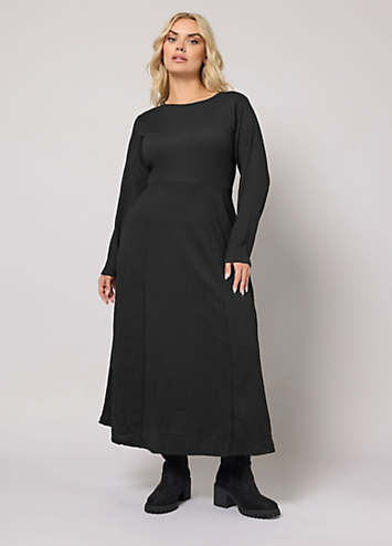 Yours Curve Textured Flared Maxi Dress | Grattan