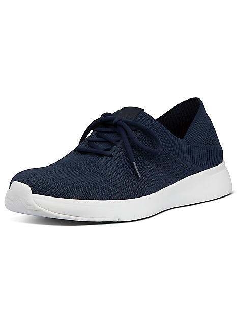Sketchers fit flops store