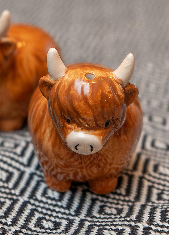 Salt & Pepper Pots Highland Cow | Grattan